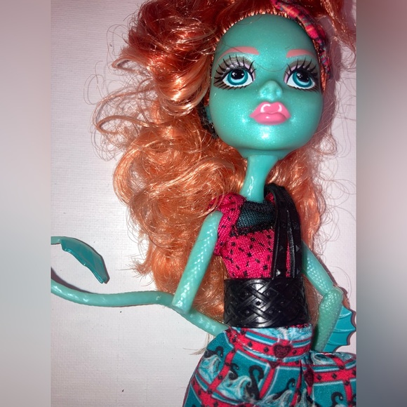 Mattel | Toys | Monster High Lorna Mcnessie Monster Exhange Program ...